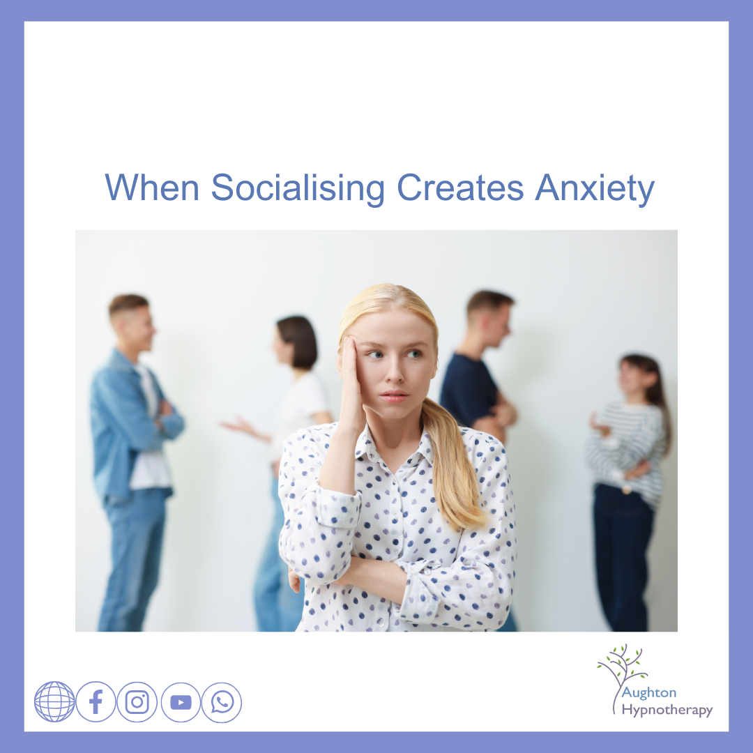 Does socialising make you want to run and hide? - Aughton Hypnotherapy